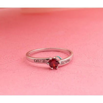 Sera 925 Sterling Silver Engagement Ladies Ring LRL08