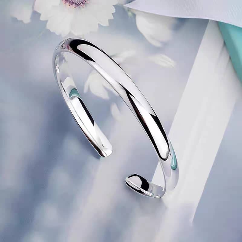 Sera Pure 999 Silver Women Bangle
