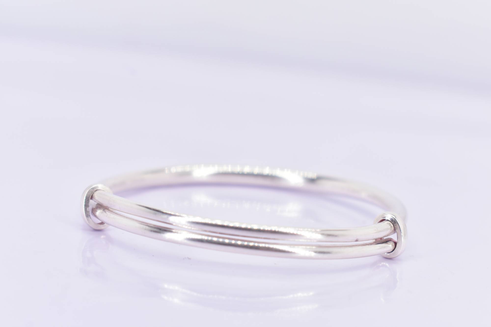 Sera Pure 999 Silver Women Sandy Bangle