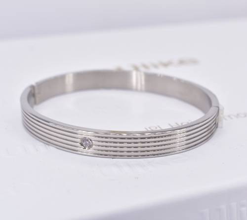 Timeless and Elegant Bangle For Men